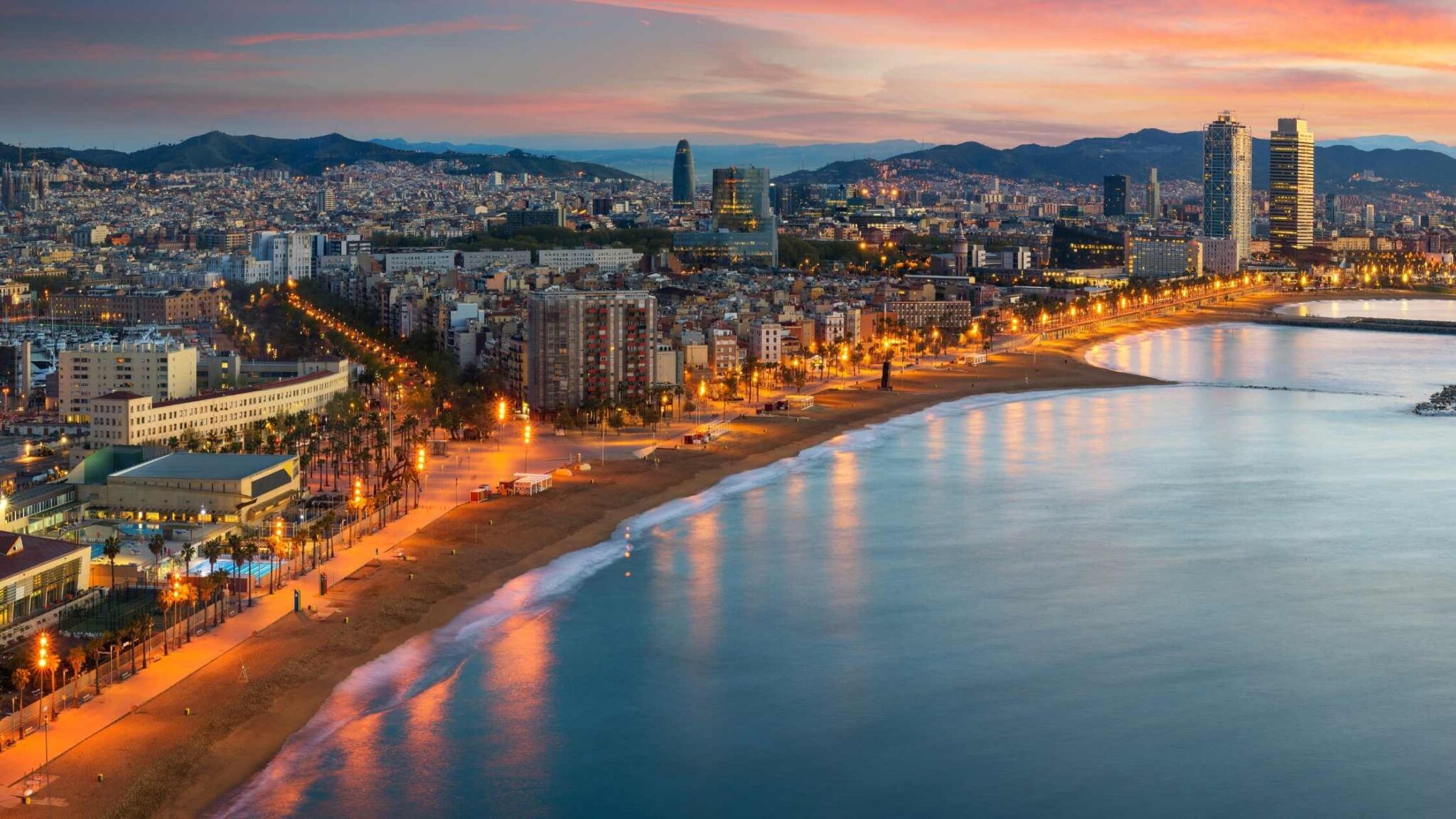 BEST NIGHTLIFE IN EUROPE - 25 AMAZING EUROPEAN CITIES