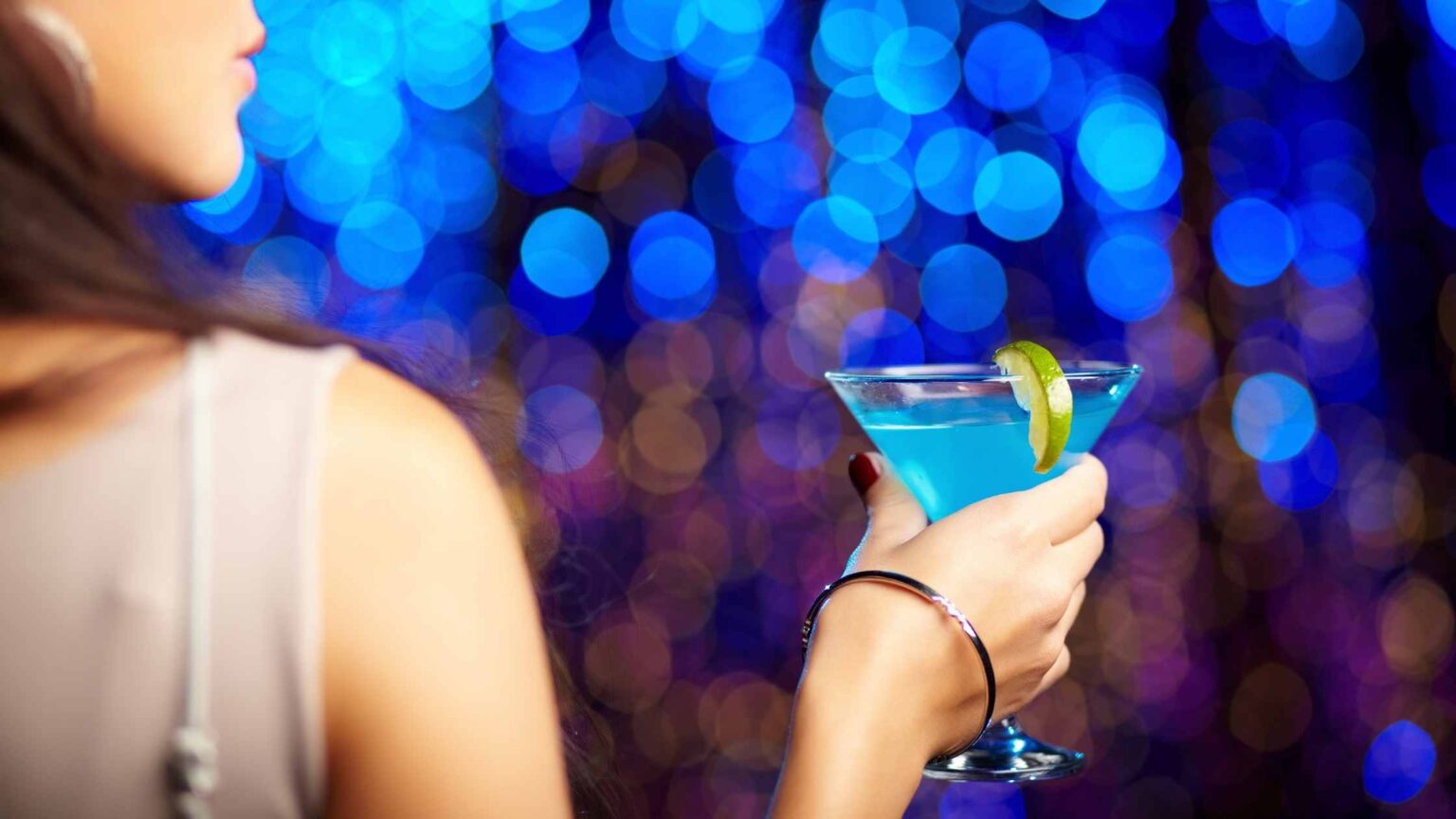 225 AWESOME NIGHTLIFE QUOTES TO SPICE UP YOUR FUN