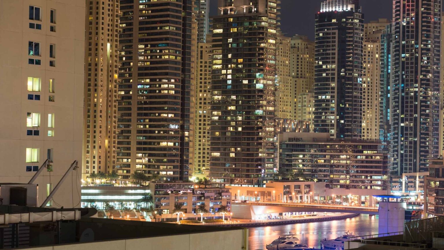 225 AWESOME NIGHTLIFE QUOTES TO SPICE UP YOUR FUN