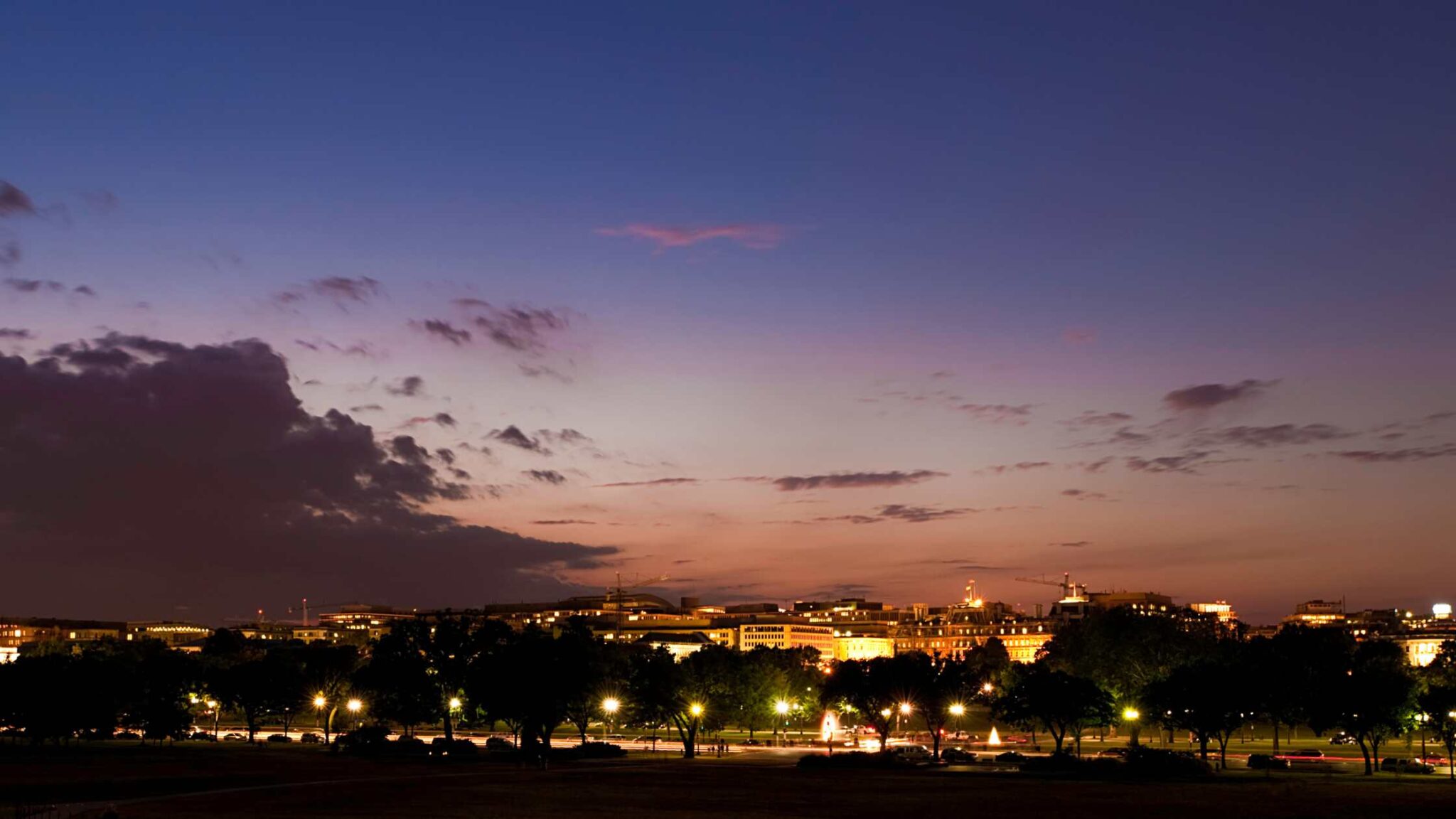 45 FUN THINGS TO DO IN WASHINGTON DC AT NIGHT