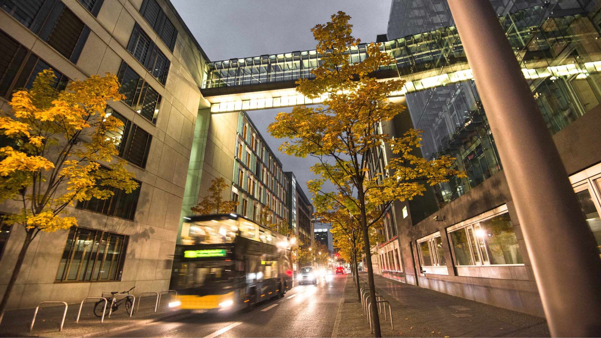 25 FANTASTIC THINGS TO DO IN BERLIN AT NIGHT