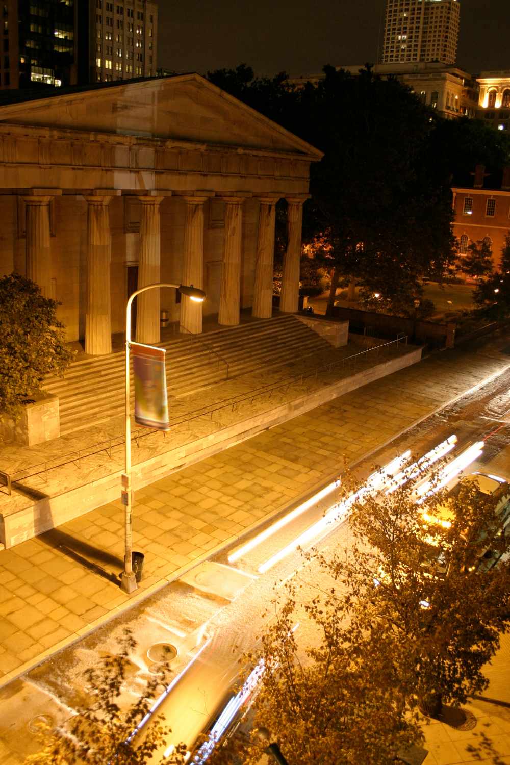 25 FANTASTIC THINGS TO DO IN PHILADELPHIA AT NIGHT